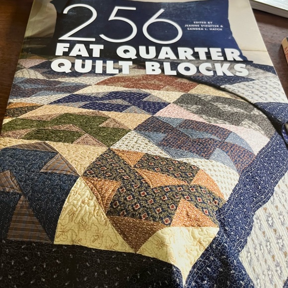 House of White Birches | Art | Book 256 Fat Quarter Quilt Blocks | Poshmark